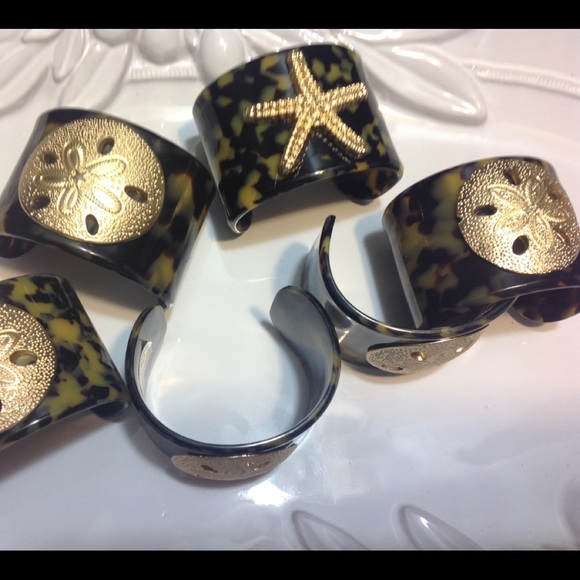 Mud Pie | Jewelry | New Mud Pie Tortoise Gold Starfish Cuff Bracelet ...